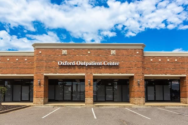Outpatient Rehab for Drug & Alcohol Addiction in Southaven, MS | Oxford